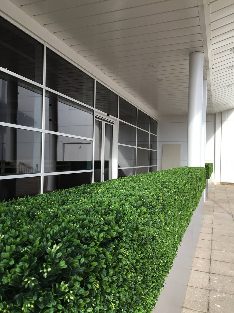 Deluxe Artificial Hedges - High Quality Outdoor Boxwood Hedge Screening ...